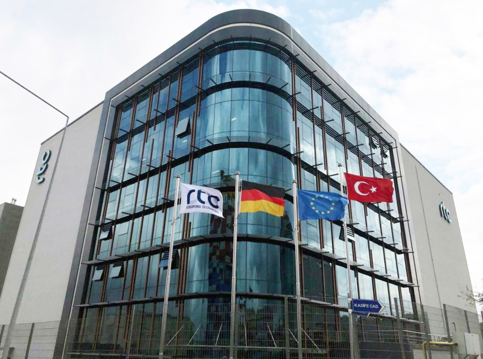 RTC-TEC Bağlantı Elemanları A.Ş. Yeni Binasında….